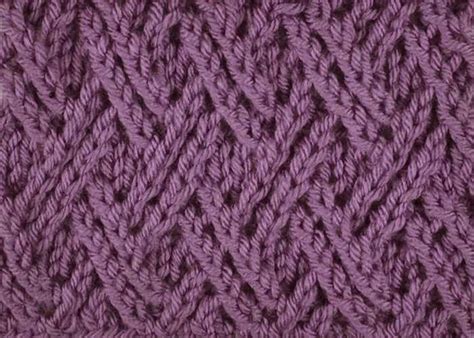 Creating Beautiful Knit Designs With Lattice Stitch