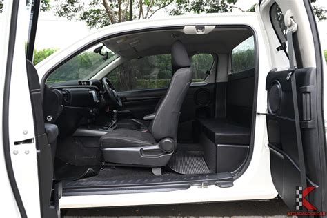 รถมอสอง Toyota Revo ป SMARTCAB Z Edition Entry