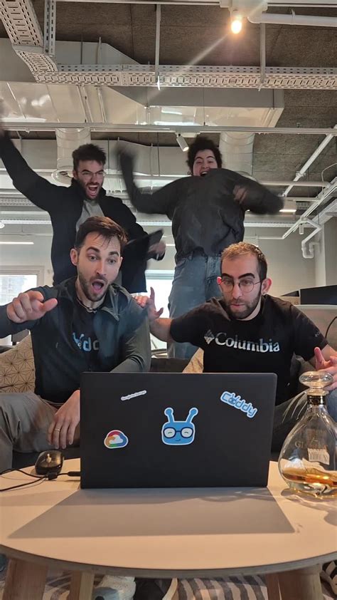 Coddy Coddytech • Instagram Photos And Videos