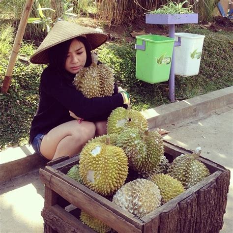 Gambar Foto Franda Lahir Dengan Nama Efranda Stefanus Foto 2 Dari 52