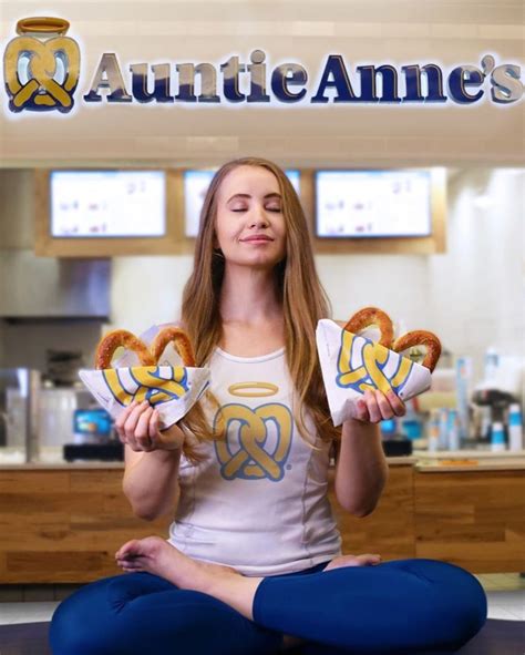 Every Vegan Option Available At Auntie Annes In 2022 Veg Knowledge