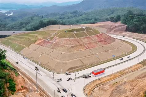 Antisipasi Arus Balik Libur Panjang Jalan Tol Bangkinang Koto Kampar