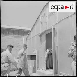 ImagesDéfense Le général de Gaulle à Aïn Arnat