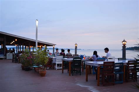 10 ร้านอาหารติดทะเลระยอง บรรยากาศชิล อัปเดตใหม่ล่าสุด