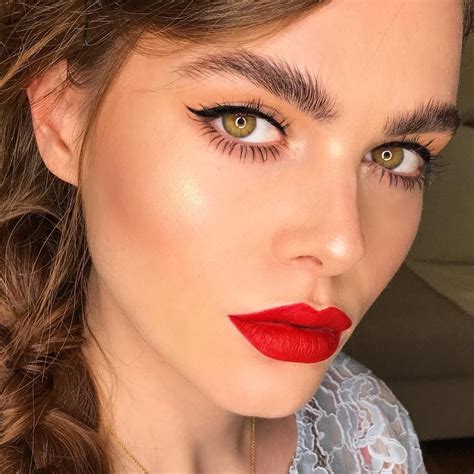 Instagram Photo By Nikki Makeup • Apr 28 2016 At 2 26pm Utc Red