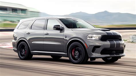 2021 Dodge Durango Srt Hellcat Suv Tows 8700 Pounds And Runs 115