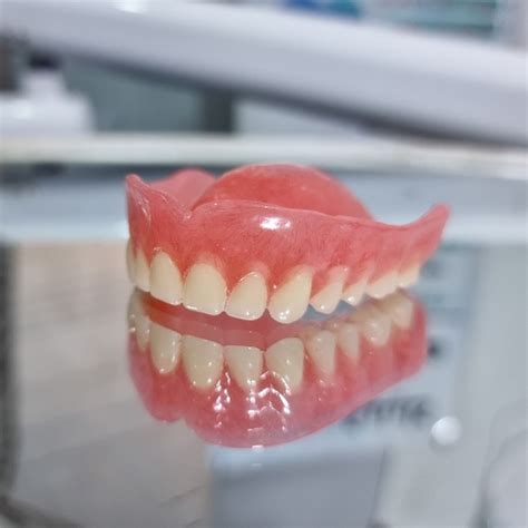 آموزش ساخت دندان Youtube