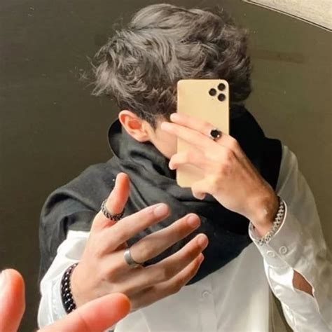 𝐋𝐚𝐥𝐚 🍃 Sohumodel77 • Threads Say More