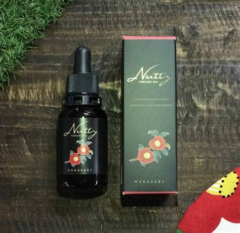 生搾りつばき油”nutty” 30ml やがため商店（旅する久世福e商店）