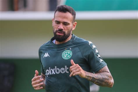 Guarani confirma saída de Leandro Castan que anuncia aposentadoria