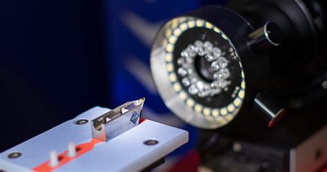 Лазерні інструменти для алмазного точіння MICRO-LAM
