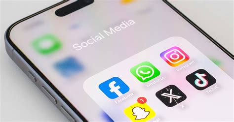 Social Media Integration Mobile App Development With Swift Appilian