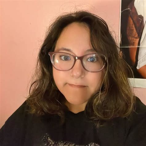 Stephanie Thatchicksteph • Threads Say More Stephanie Thatchicksteph • Threads Say More