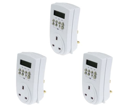 Wickes Electronic Digital Timer Mains Socket Plug In With Lcd Display High Load 3000w 12 24