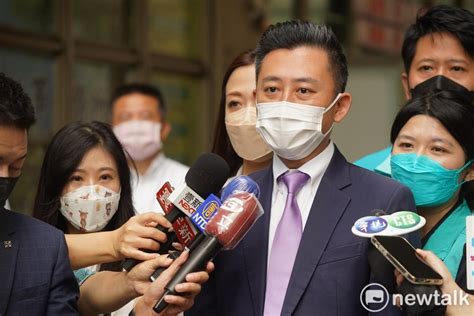 管仁健觀點》醒醒吧！那些中國人怎麼會怕迴力鏢？