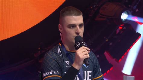 Lec On Twitter By Far