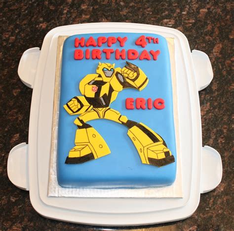 Transformers Birthday Cake Transformers Bumblebee Birthday Cake Cakecentral