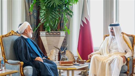 أمير قطر ورئيس السلطة القضائية الإيرانية يبحثان تعزيز العلاقات