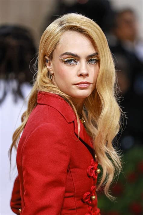 Cara Delevingne Sexy Topless Boobs At 2022 Met Gala In New York Hot