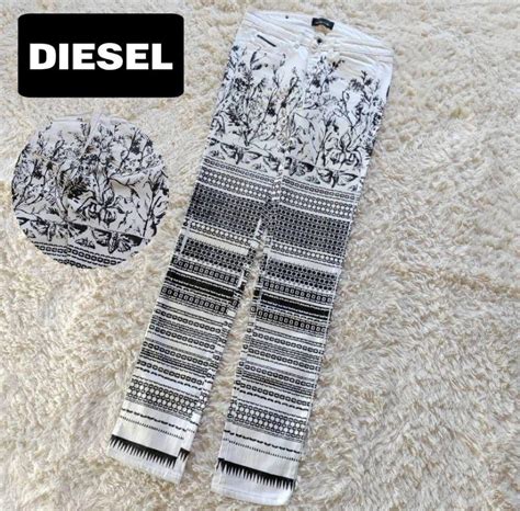 【diesel】蝶柄 ボタニカル柄 トライバル柄 ホワイトスキニーデニムパンツ By メルカリ