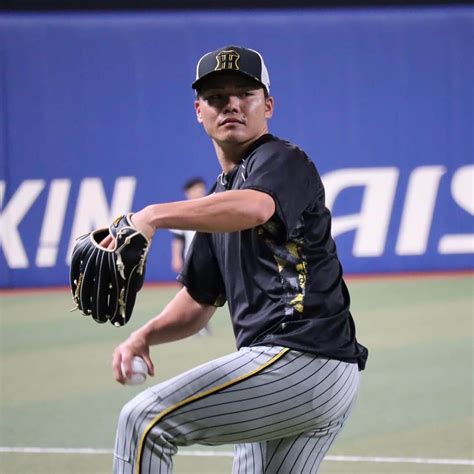 阪神タイガースさんのインスタグラム写真 阪神タイガースinstagram「9月24日中日戦の試合前練習の様子です！ 小野寺暖 選手