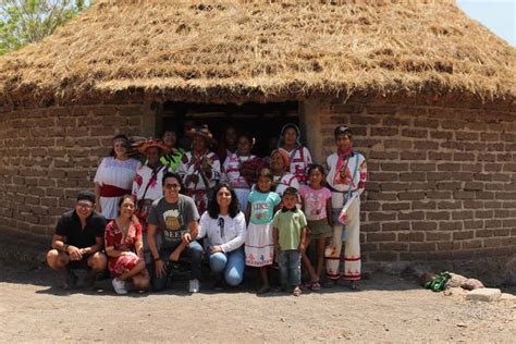 Tour De La Cultura Huichol Desde Tepic México