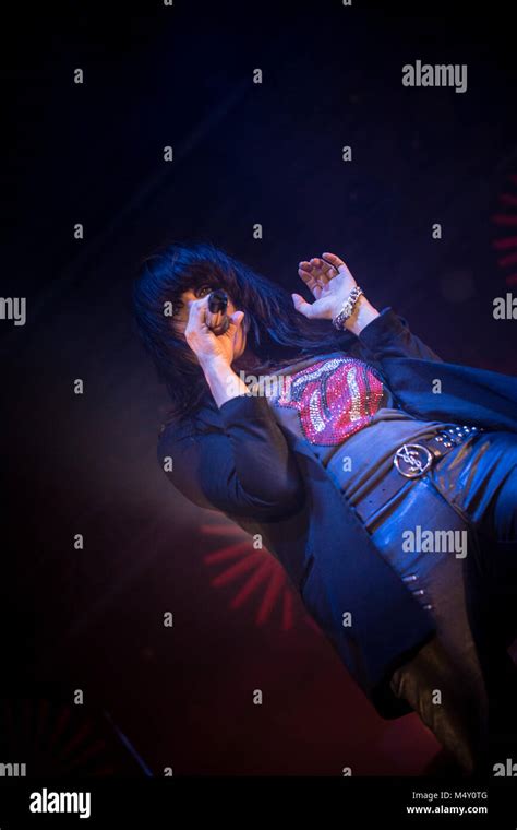 Nena Luftballons Hi Res Stock Photography And Images Alamy