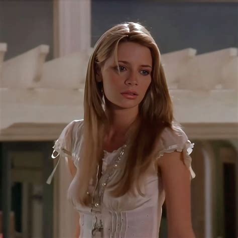 Marissa Cooper Icon Marissa Cooper The Oc 2000s Inspired Outfits