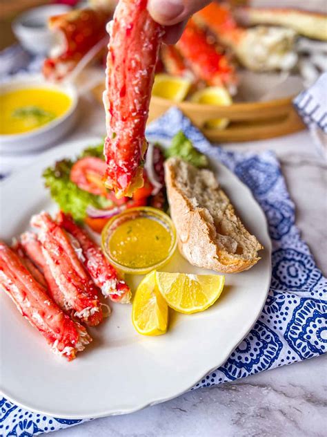 How To Cook Frozen King Crab Legs The Easiest And Best Way Weekday