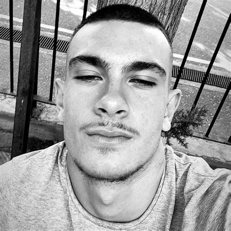 Teo O On Threads