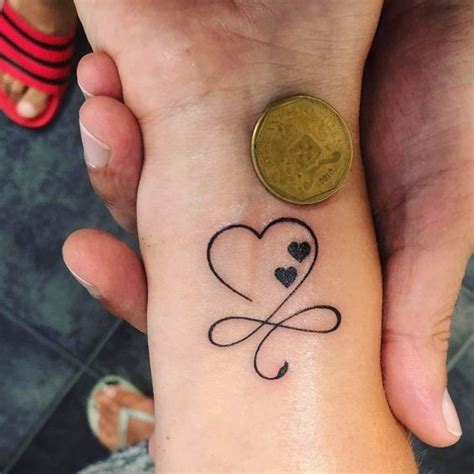 Les Plus Jolis Tatouages Poignet Pour Femme