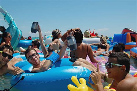 Floatopia 2012 Miami Miami Miami New Times The Leading
