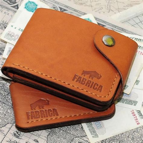 Портмонебарсетки кожанные Портмонебарсетки кожанные