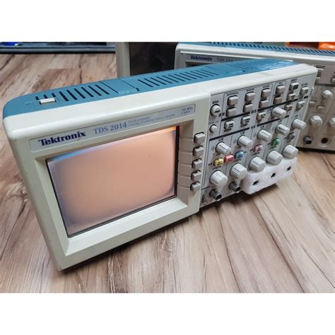 Tektronix Tds210 Tds220 Tds2014 太克雙通道數位即時示波器 頻譜分析儀 [零件機] 蝦皮購物