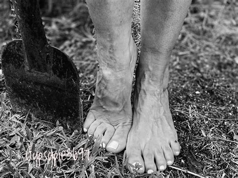 On This Edition Of “this Old Hoe” Rverifiedfeet