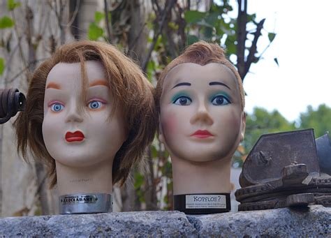 Foire aux antiquités et à la brocante de Barjac dans le Gard