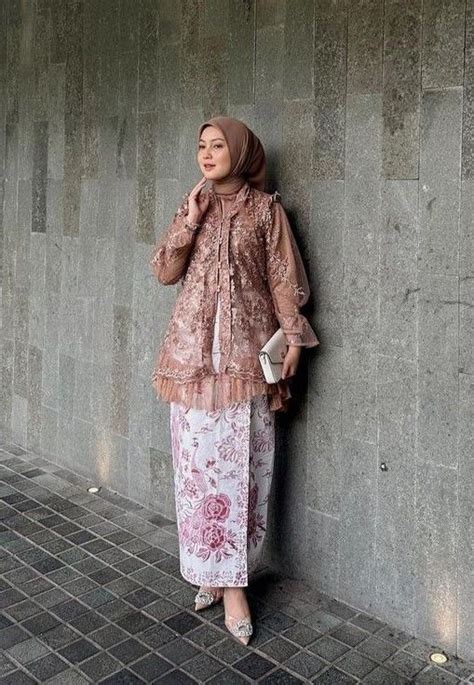 8 Model Rok Kebaya Modern Hijab Yang Anggun Dan Kekinian