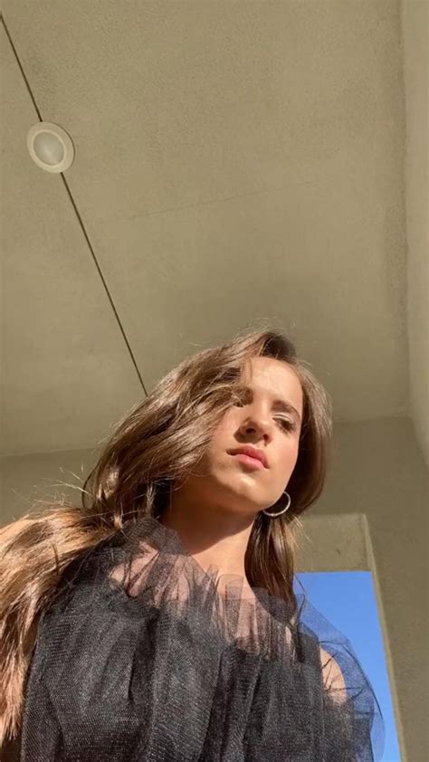 Pin Em Madeleine Mcgraw