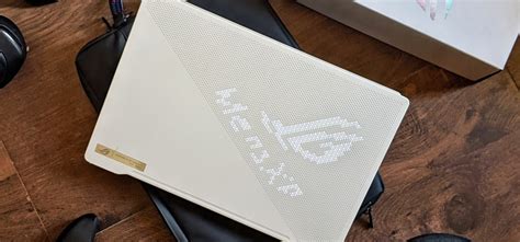 This Asus Laptop Lets You Add Custom Animation To The Lid And Heres How
