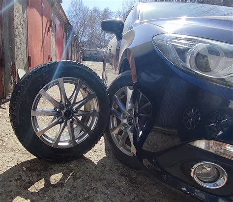 Смена колес — Mazda Axela (3G), 1,5 л, 2015 года | плановое ТО | DRIVE2