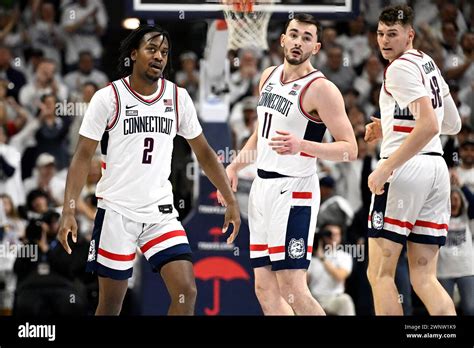 Uconn Guard Tristen Newton 2 Uconn Forward Alex Karaban 11 And