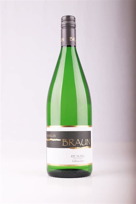2023er Riesling QbA Halbtrocken 1 0 L Weingut U Edelobstbrennerei
