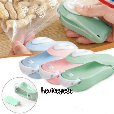 Hand Sealer Plastic Adhesive Plastic Adhesive Seler Snack Plastic Sealer Mini Portable Sealer