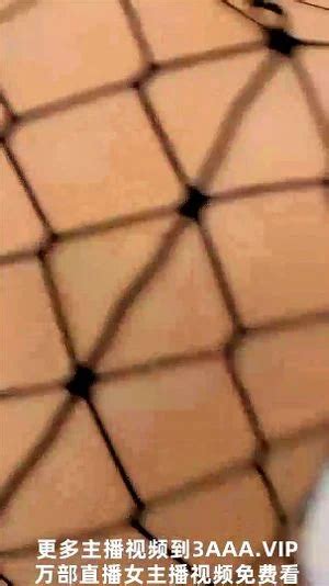 Watch 穿情趣装的大屁股小母狗，全程露脸让大哥调教蹂躏，多体位蹂躏爆草抽插，浪叫呻吟不止表情好骚淫声荡语不断直播 中国 国产 模特