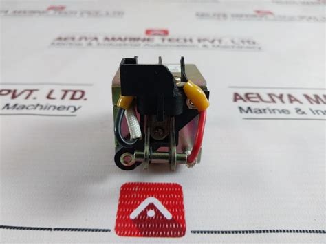 Hyundai Magnet Hold Trigger Aeliya Marine