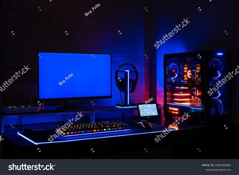 Computer With Blue Screen Over 150 039 Royalty Free Licensable Stock Photos Shutterstock