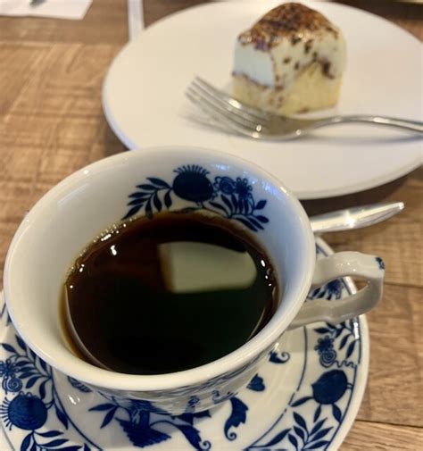 Sho sweets cafe bar 新守山店 ショウ スイーツ カフェ バー 新守山 スイーツ 食べログ