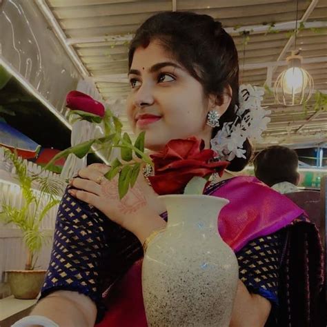 Sonali Thakur Sonalithakur9252 • Threads Say More