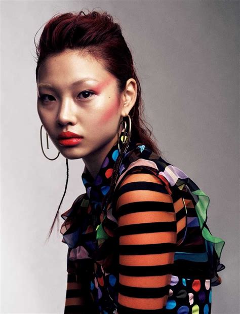 Hoyeon Jung Wallpapers Top Free Hoyeon Jung Backgrounds Wallpaperaccess