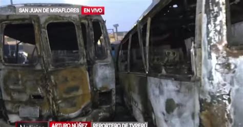 Incendio En Estacionamiento Consume Por Completo Más De 20 Buses De